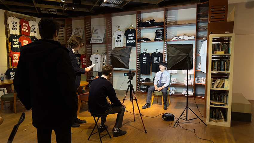 Homepage | Lives Not Knives